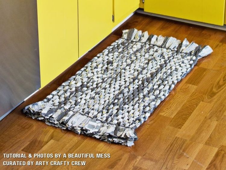 6 Easy DIY Rag Rugs You'll Want To Try - Arty Crafty Crew